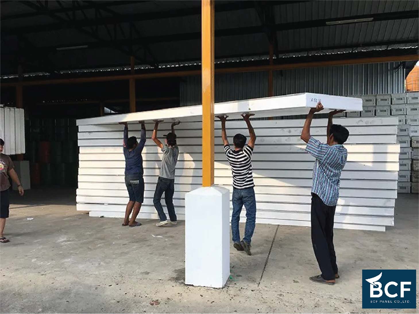 งานติดตั้ง - เชียงใหม่เม้าเท้นฯ | BCF PANEL ผู้ผลิต ออกแบบ และติดตั้ง ...