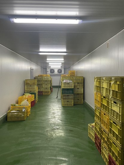 ติดตั้งห้องเย็น จัดเรียงสินค้า ของ kerry cool | BCF PANEL ผู้ผลิต ...